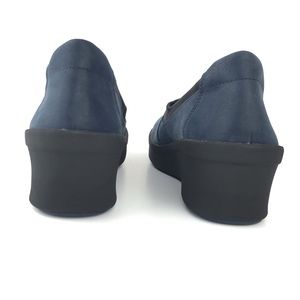 Clarks | Shoes | New Clarks Step Rose Moon Navy Blue Ortholite Shoe ...